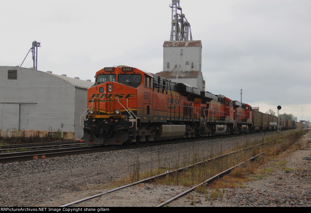 BNSF 6362 leads a empty coal train thur town with 3 gevo's.